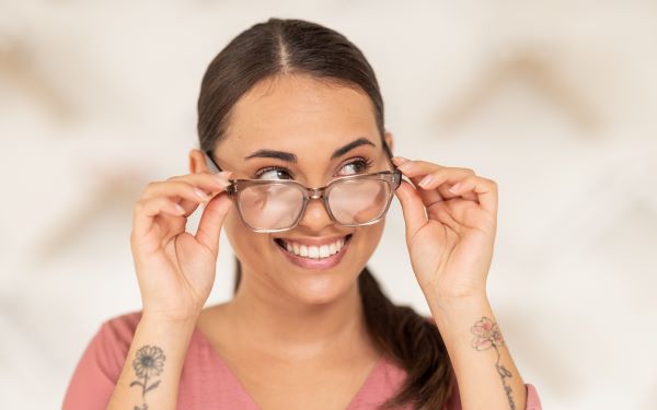 Pros and Cons of Getting Vision Insurance